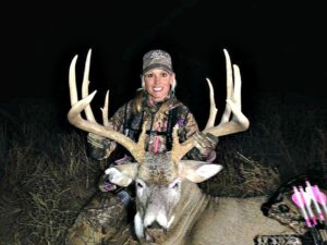 Tiffany Lakosky Bow Setup, Gear & Equipment List for Hunting
